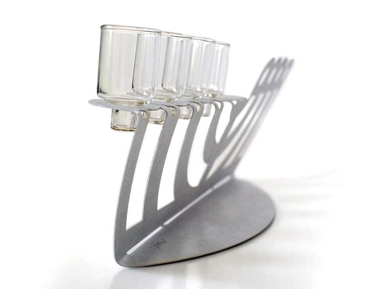Oil Menorah - accents